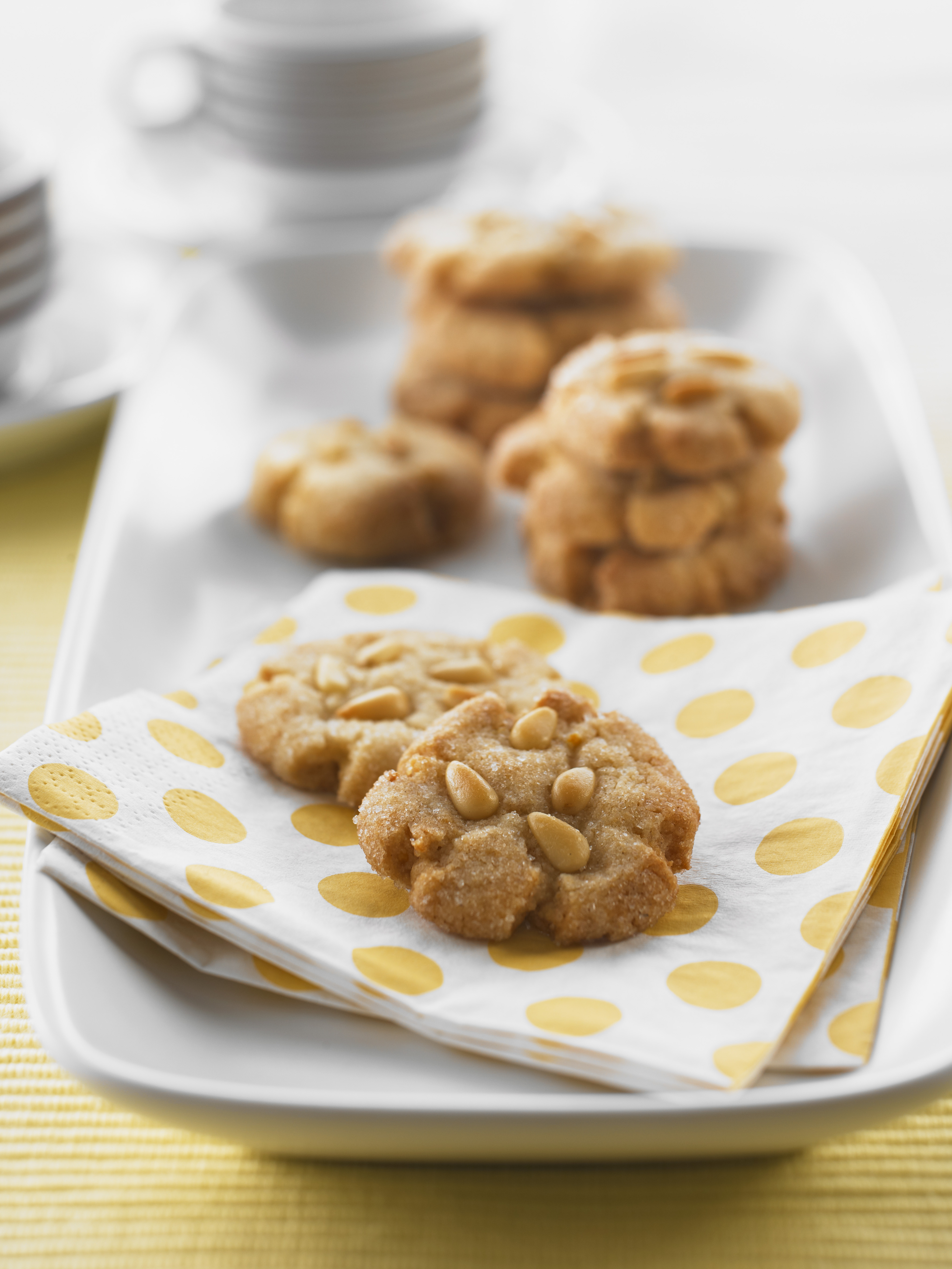 Pine-Nut-Biscuits.jpg